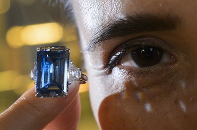 Oppenheimer blue diamond sells for record $57.5 million