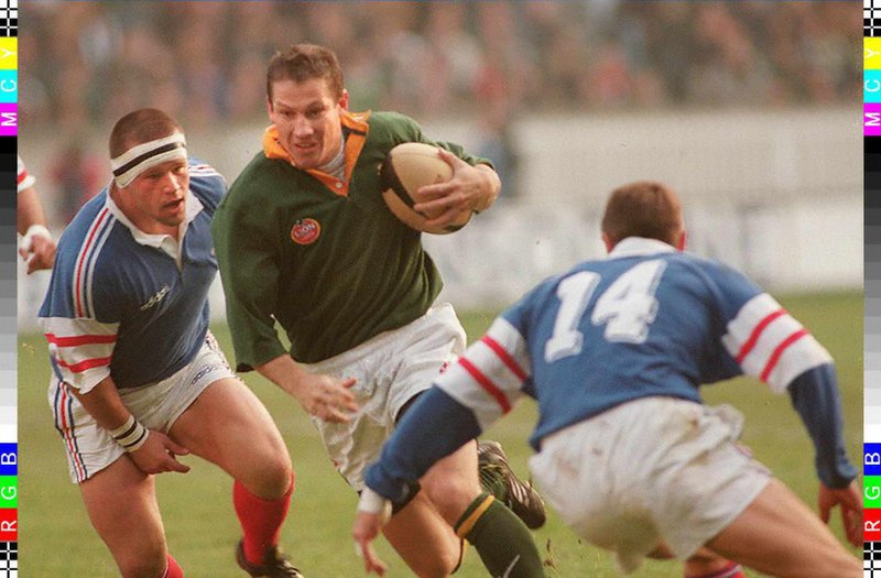 Former Springbok winger James Small passes away Former Springbok winger James Small passes away