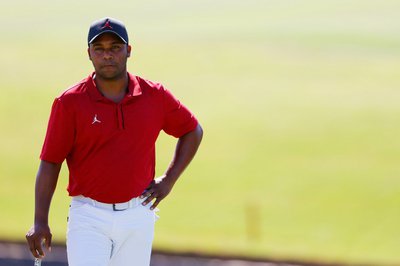 Varner, Rose share lead in PGA return as Floyd remembered