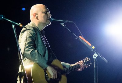 Smashing Pumpkins classic lineup sets first album in 18 years