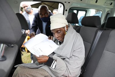 Durban Gogo, 114, finally receives deed to her home