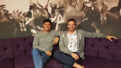 Bobby van Jaarsveld and Reynard Slabbert talk 'Mense Mense' on The ...