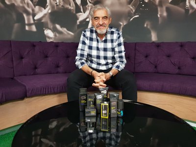 Rian talks about the business of grooming with Sorbet's Ian Fuhr