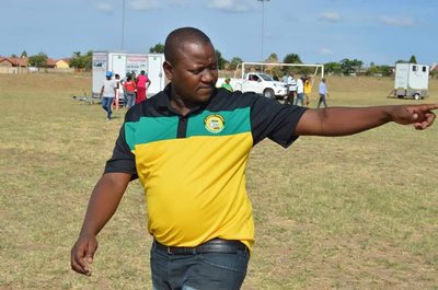 Boy Mamabolo apologises to Malema and Mantoa