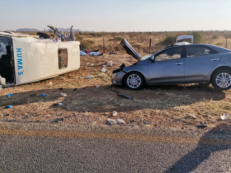Four people die in gruesome Limpopo crash