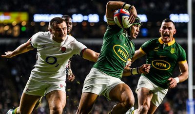 Springboks scramble to triumph over England