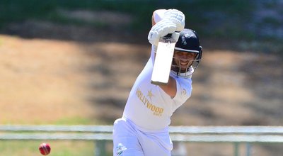 Dolphins set sights on strong red ball finish