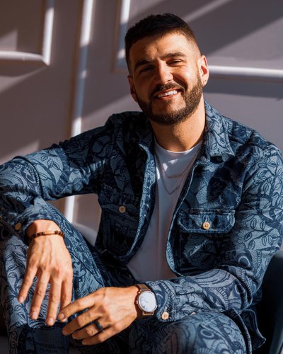 J'Something announces his upcoming music tour