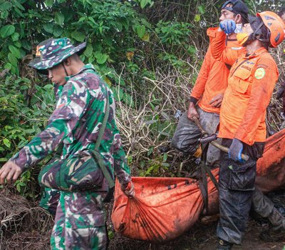 Indonesia rescuers find last missing hiker on volcano, toll rises to 23