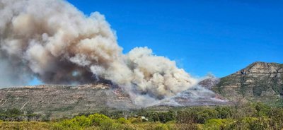 Table Mountain fire: Nearly 200 households evacuated