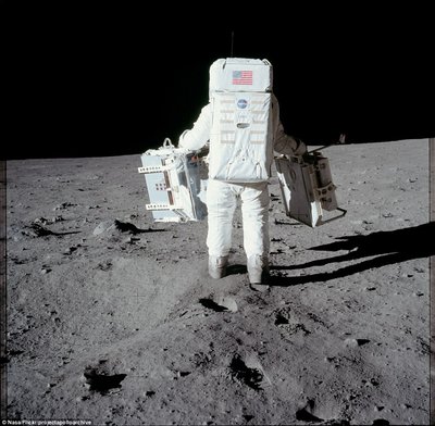 NASA gives us one giant peak into Apollo 11
