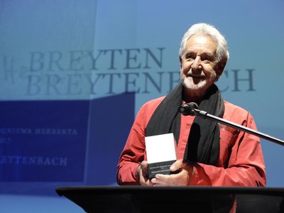 Breyten Breytenbach, writer who challenged apartheid, dies