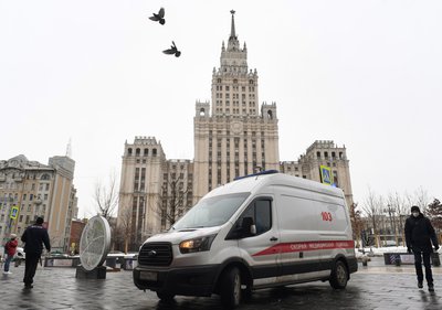 Eight dead after Moscow sewer floods during tour