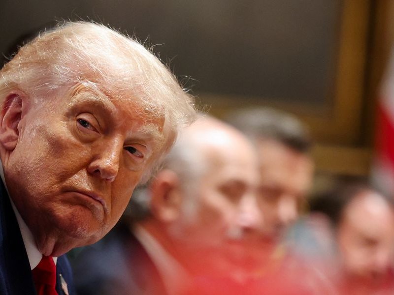 Trump cancels Iran strikes, touts imminent deal