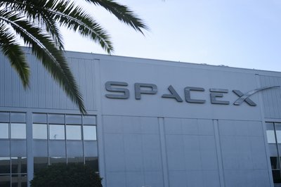 SpaceX IPO set for liftoff in record market debut