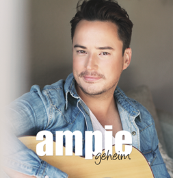 Jonathan van Radio Raps in Ampie se nuwe musiekvideo