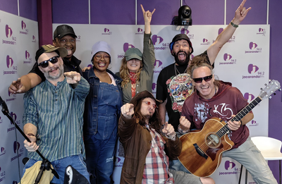 The ultimate 90s throwback Friday Live