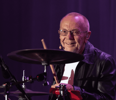 Bee Gees drummer Colin Petersen dies