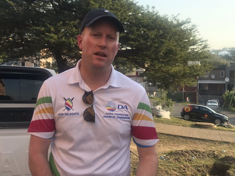 Land invasions among issues raised by Newlands East residents