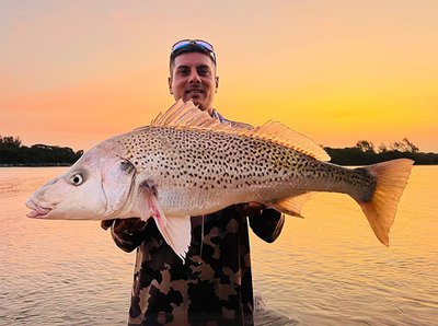 Big edible fish in big seas - | Angler News SA podcast