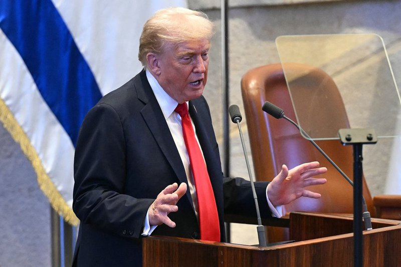 Trump urges pardon for Netanyahu over 'cigars and champagne'