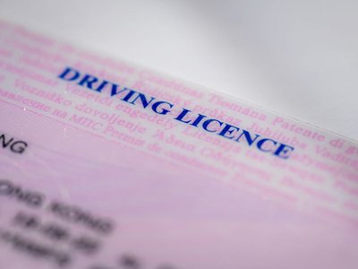 Govt urged again to extend licence validity