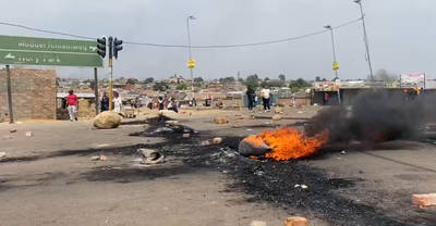Ebony Park residents protest over Joburg Water ‘throttling'