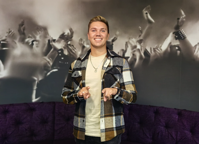 Eloff neem ons op vlerke met Friday Live-optrede