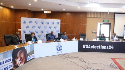 IEC urges South Africans to make use of voter registration weekend