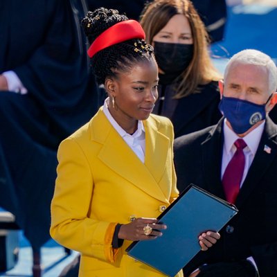 WATCH: 22-year-old Amanda Gorman captures Inauguration with powerful ...