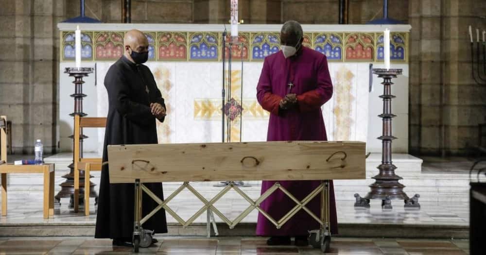 Tutu’s remains return to St George’s Cathedral as SA honours icon