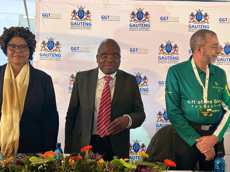 Gift of the Givers hands over R60m medical stores at Charlotte Maxeke