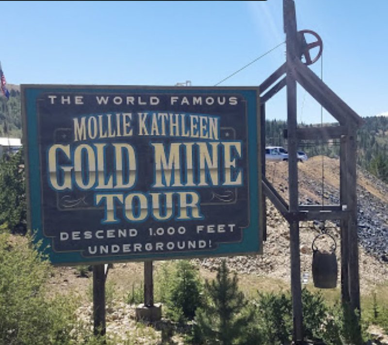 One dead, 23 rescued from Colorado gold mine tourist site