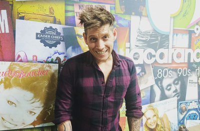 Gavin Edwards brings the 'Sparks' to #FridayLive!