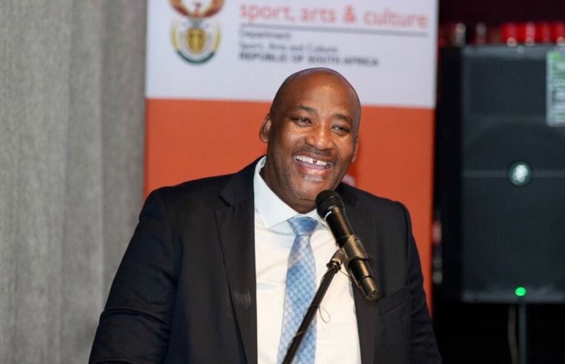 McKenzie pledges documentaries, R600k support for legends