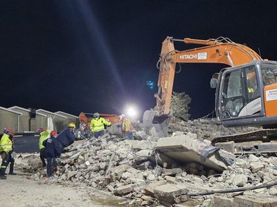 George building contractor 'not registered with construction body'