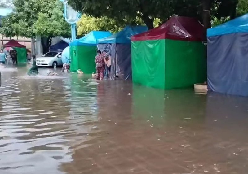 WATCH: Downpours drench homeless survivors of Myanmar quake