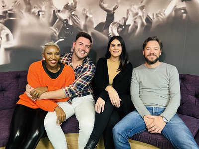 EXCLUSIVE: Janey and Waney chat about their new kykNET show!