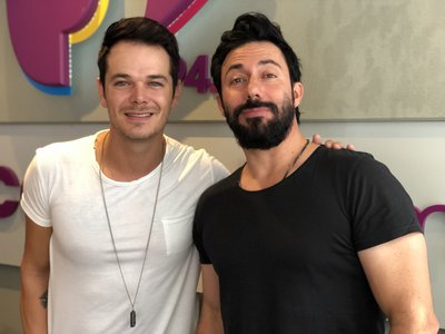 Die Kontrak’s Ivan Roux covers Bonnie Tyler's hit 'It's a Heartache'