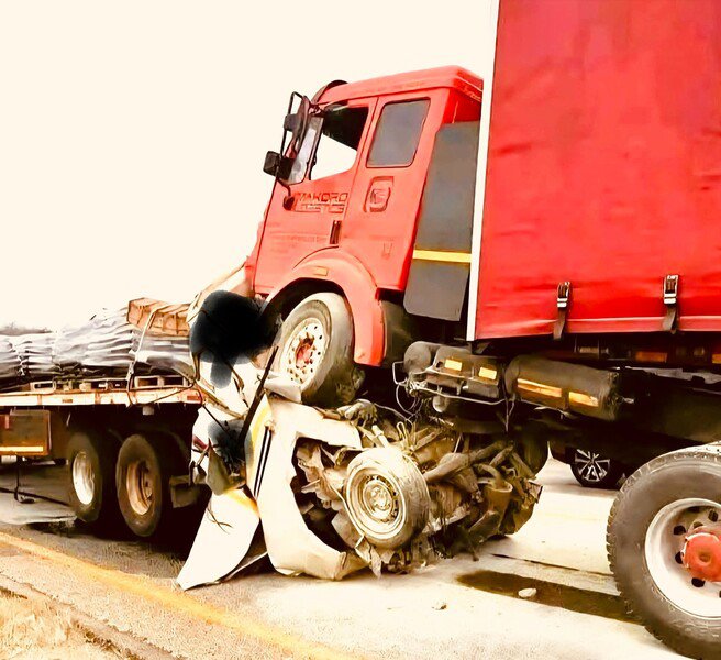 Horror Limpopo crash claims lives of a dozen church goers