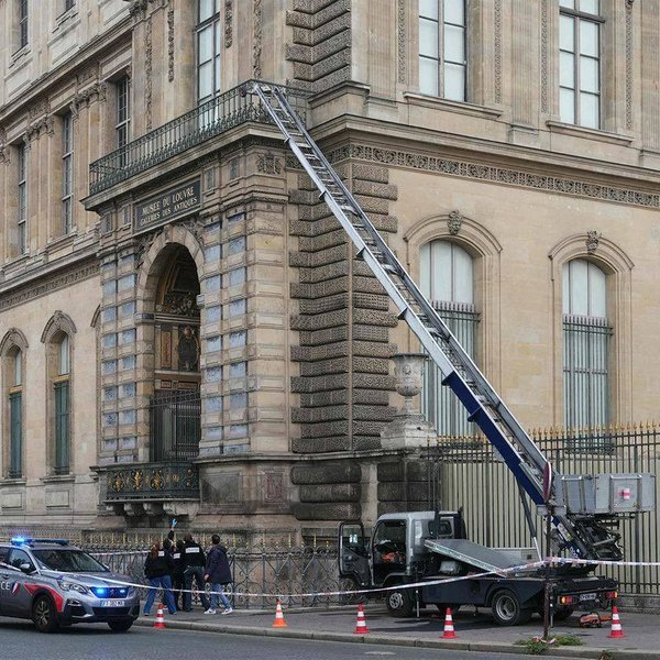 France to charge Louvre heist suspects with theft and conspiracy