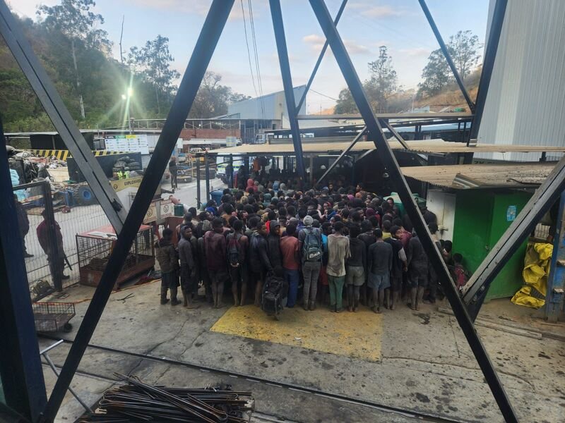 550 illegal miners arrested in Barberton clampdown