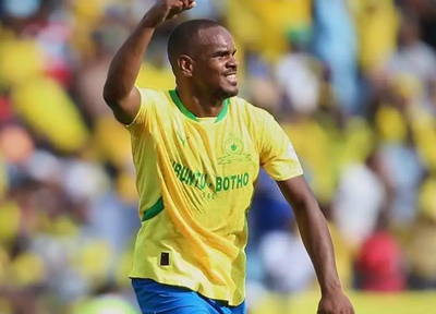 Rayners scores for leaders Sundowns against old club