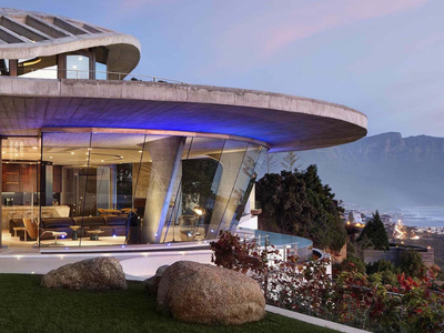 Tourist books Iron Man’s CPT house for R330k a night