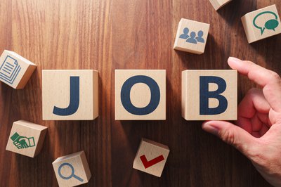 What to consider before changing jobs in 2024