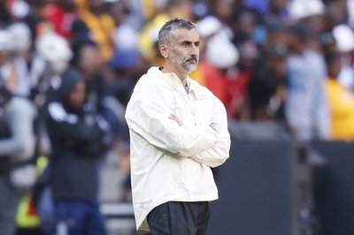 Pirates grants coach Riveiro early release from contract