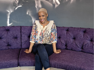 WATCH: KB Motsilanyane stuns with Mango Groove's 'Special St