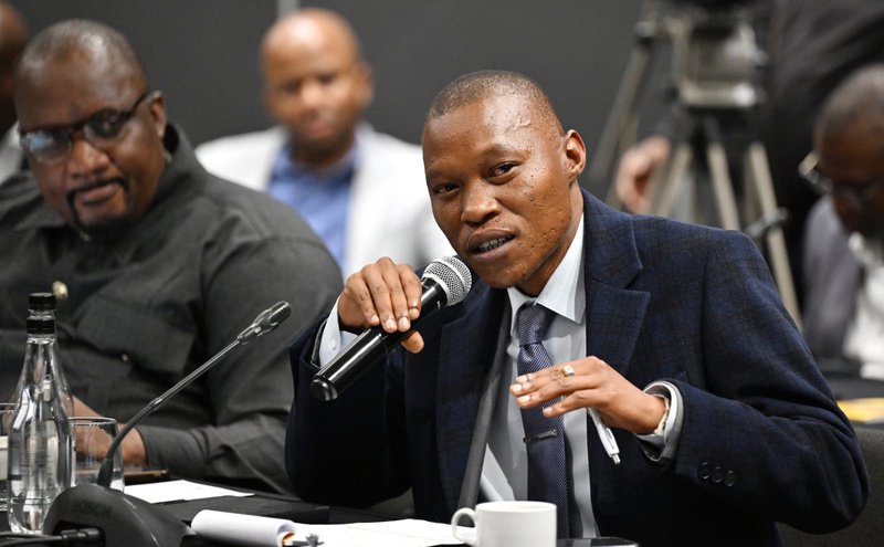 Growing calls for fraud-accused Gwamanda to step down as MMC