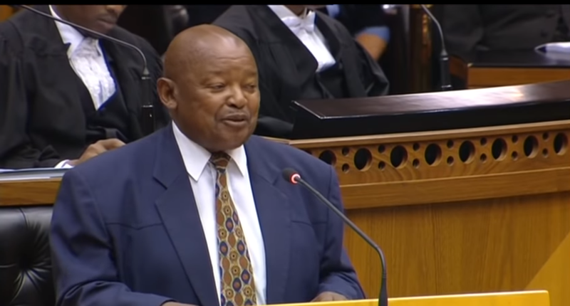 [WATCH] EFF demands probe into Ramaphosa ‘sell-out’ claims