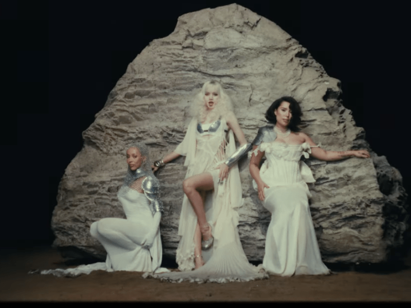 Lisa Releases dream Collab With Doja Cat And RAYE Lisa Releases dream Collab With Doja Cat And RAYE